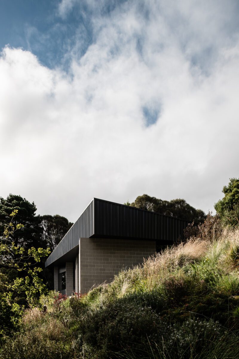 Wings Way in Skenes Creek - MRTN Architects