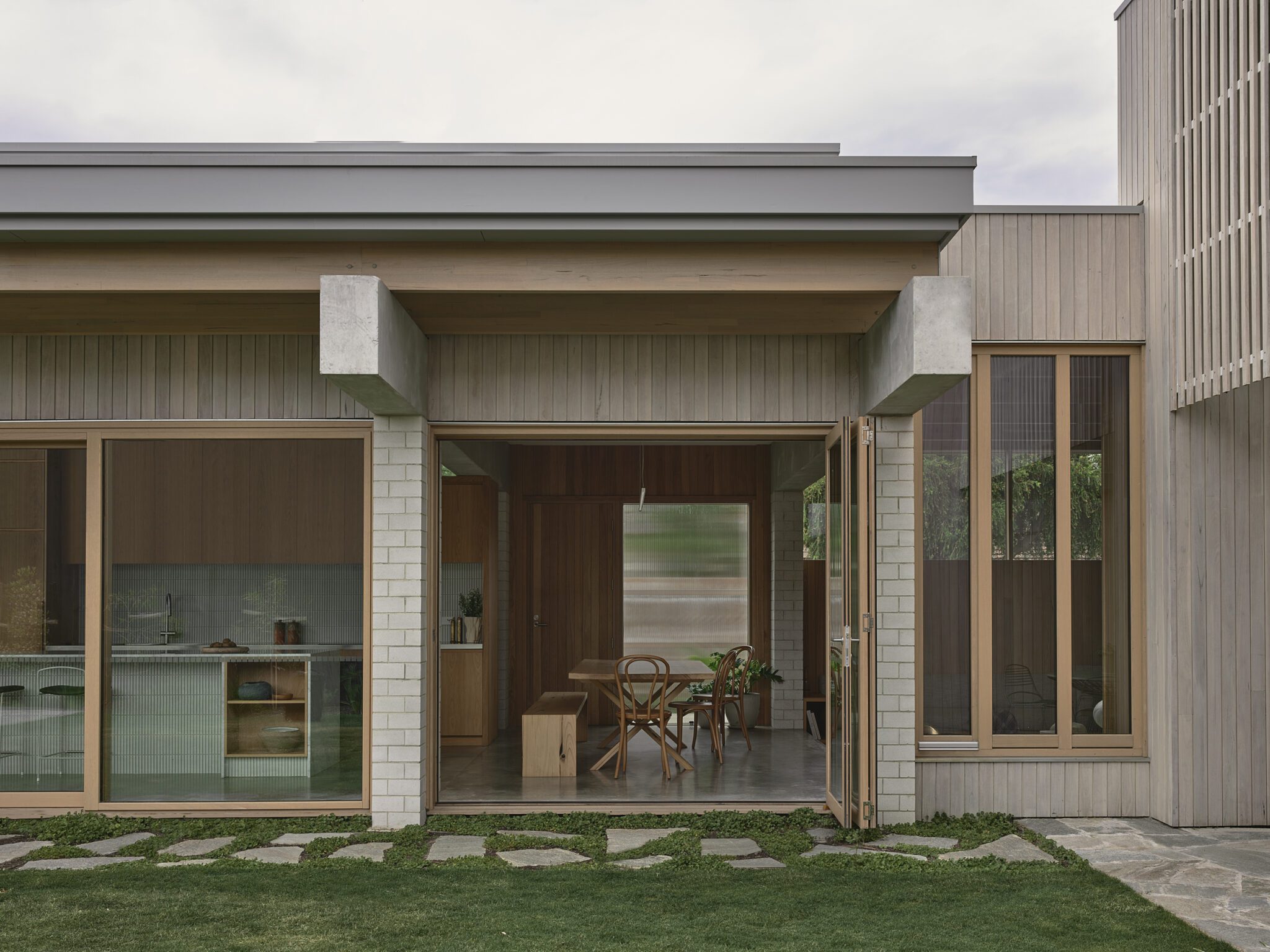 Home Pavilion - MRTN Architects